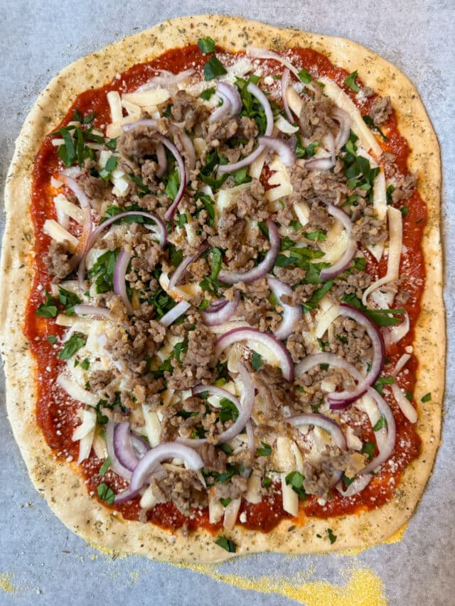 Easy Sourdough Discard Pizza - Kneaded That